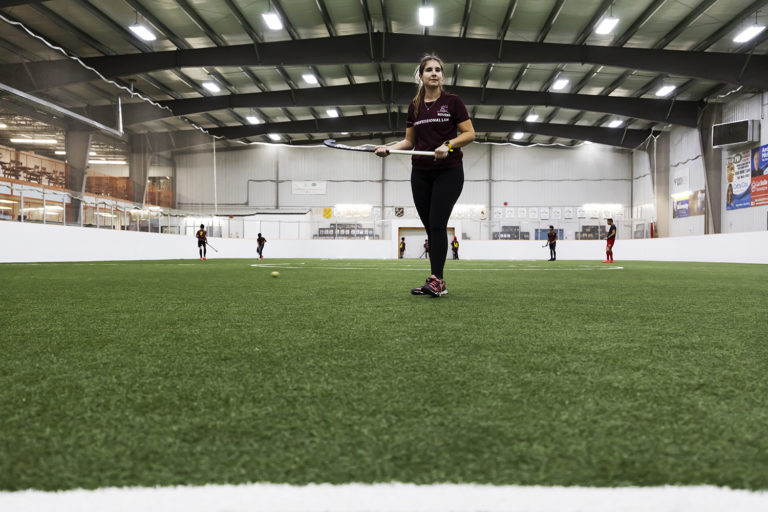 Winnipeg field hockey has big goals | CBC News