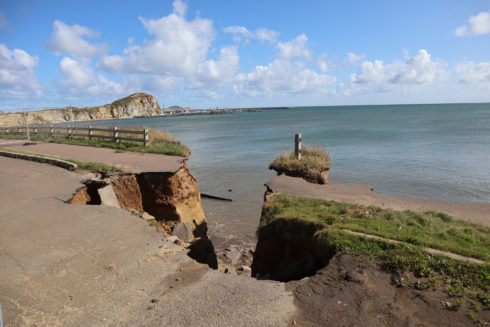 The disappearing islands | CBC News